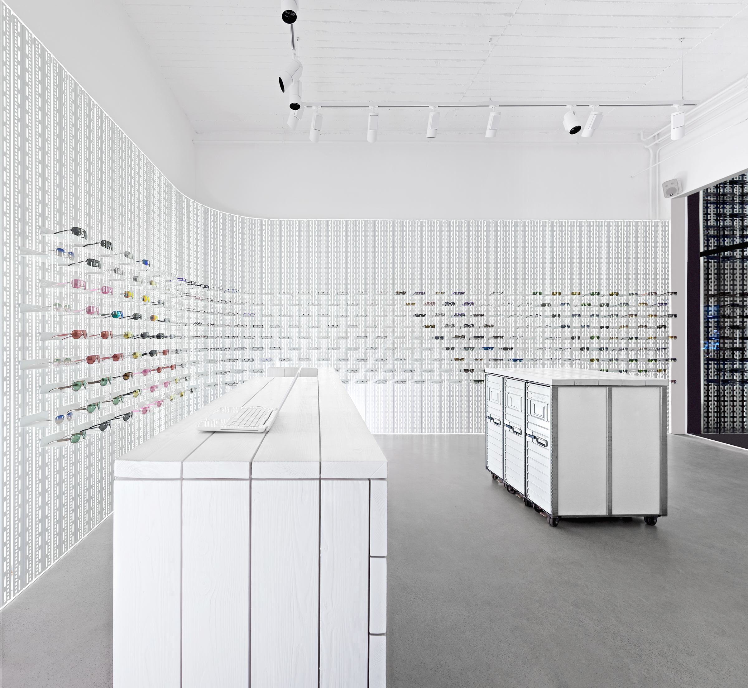 MYKITA | HANDCRAFTED DESIGNER PRESCRIPTION GLASSES & SUNGLASSES